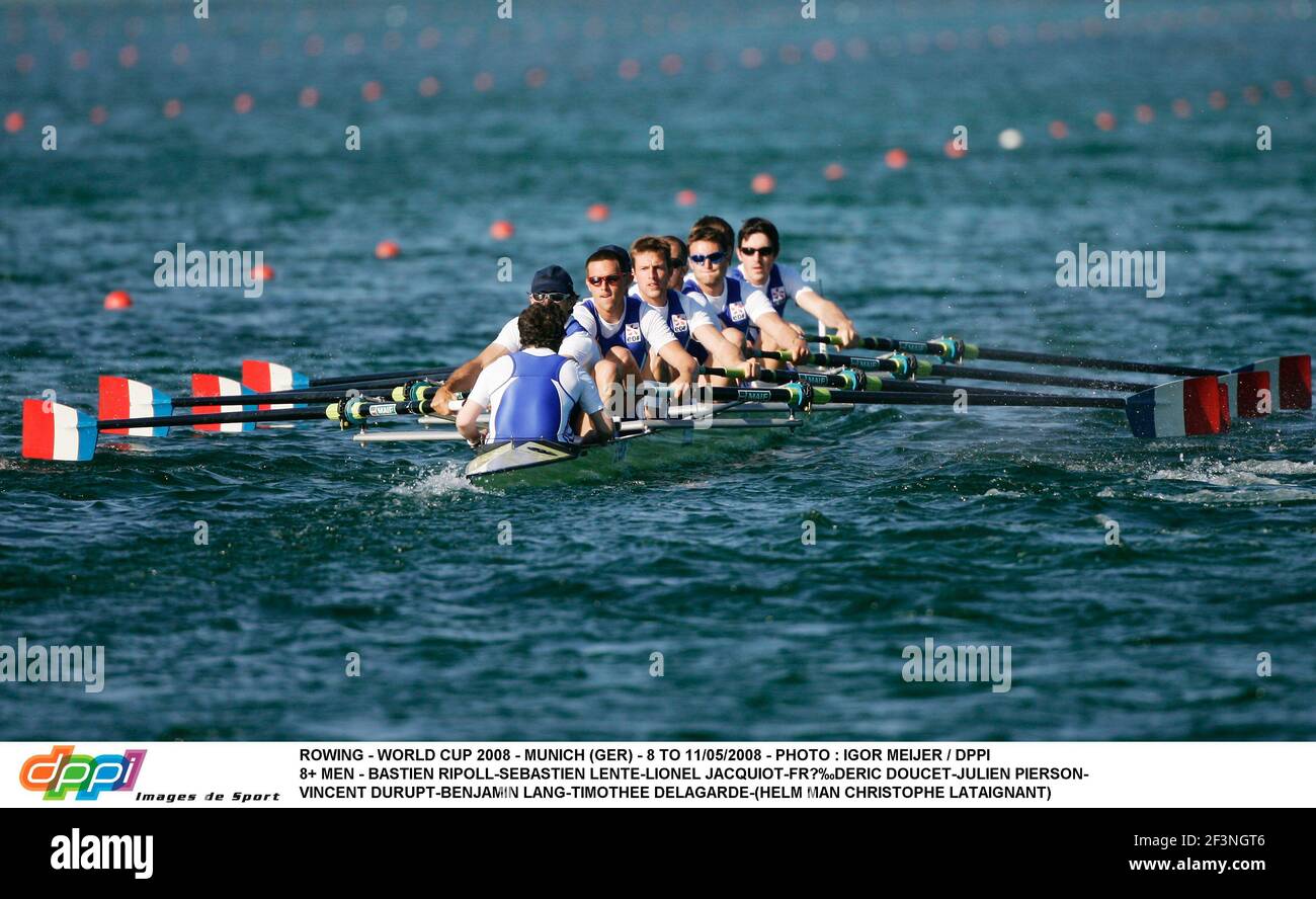 8 man rowing team hi-res stock photography and images - Alamy