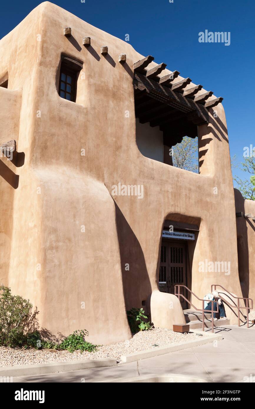 Pueblo revival style architecture hi-res stock photography and images ...