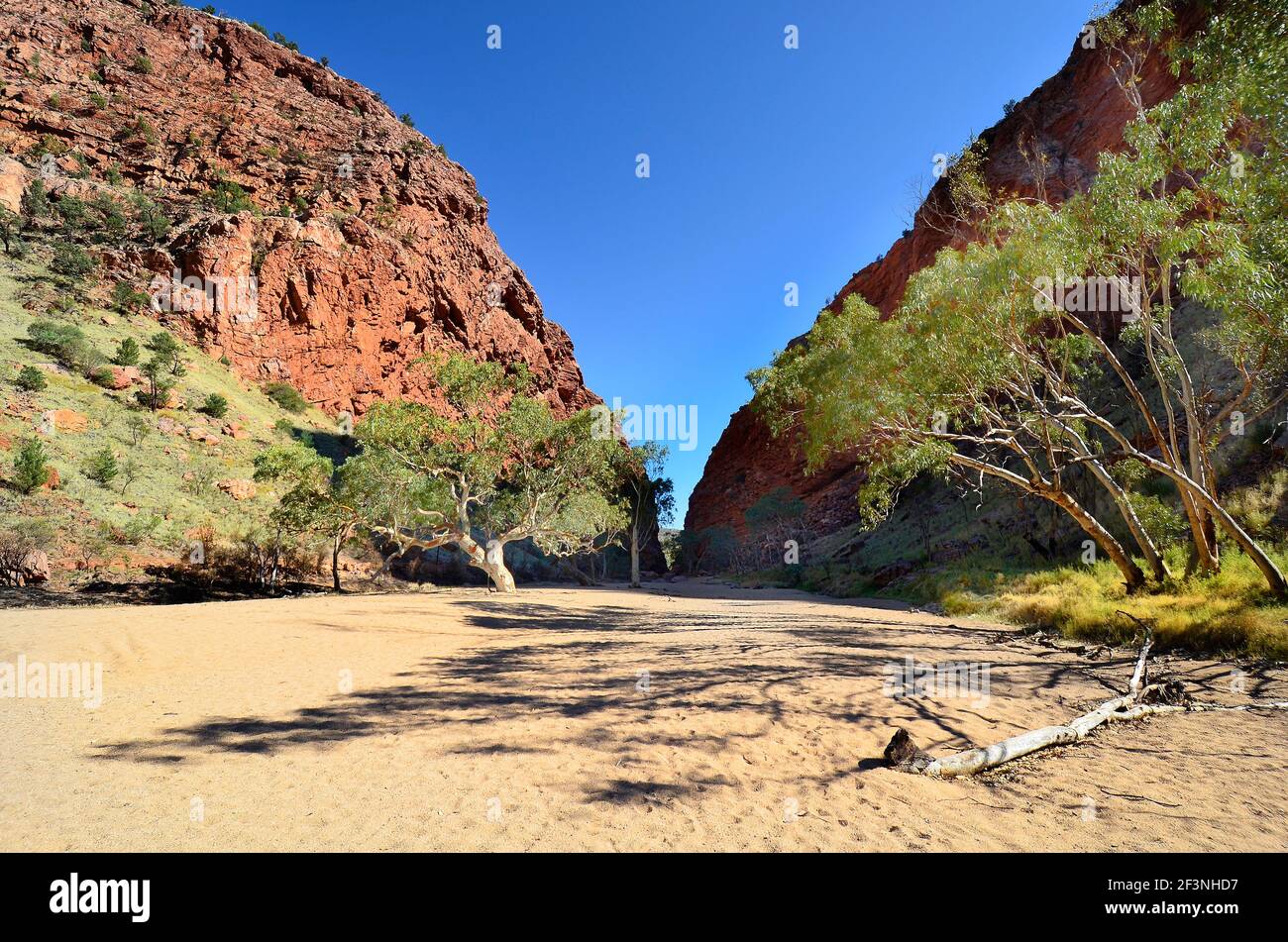 Simpsons gap national park hi-res stock photography and images - Alamy