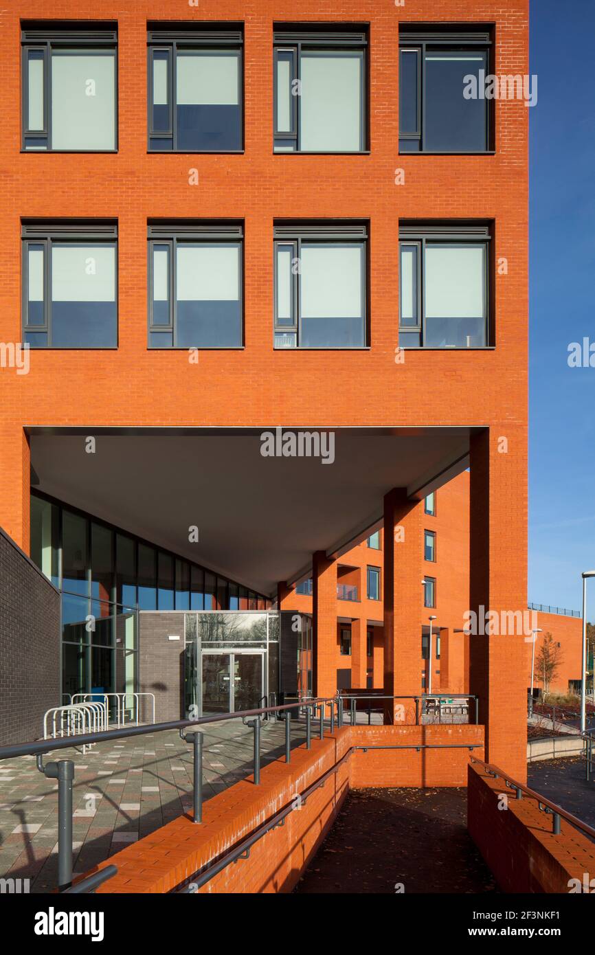 Waterhead Academy, Oldham Stock Photo - Alamy