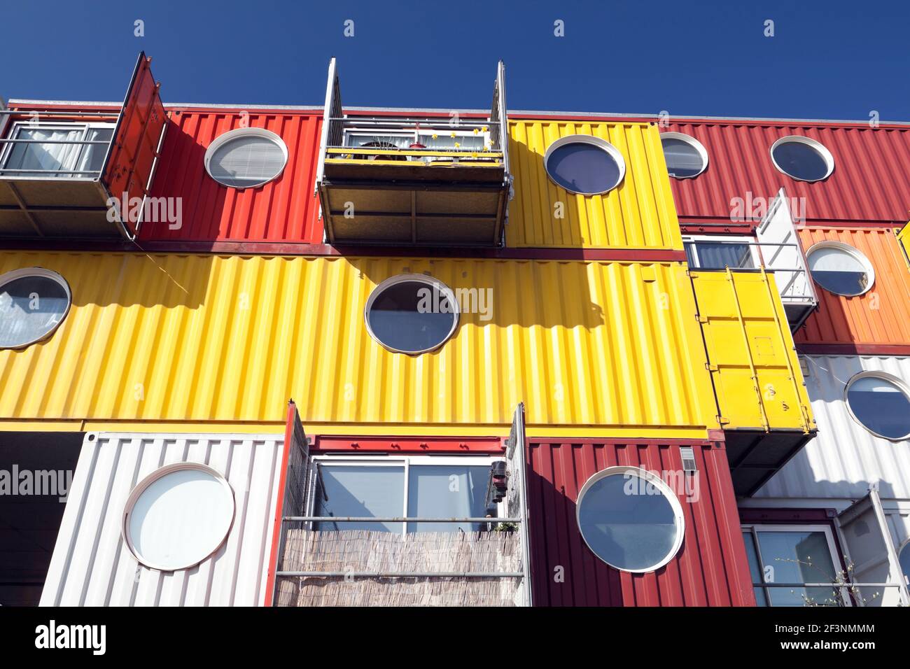 Container City 2 development, Trinity Buoy Wharf, East India Docks ...