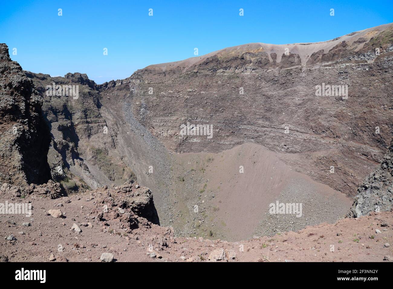 Mount Vesuvius crater, Campania, Italy Stock Photo - Alamy