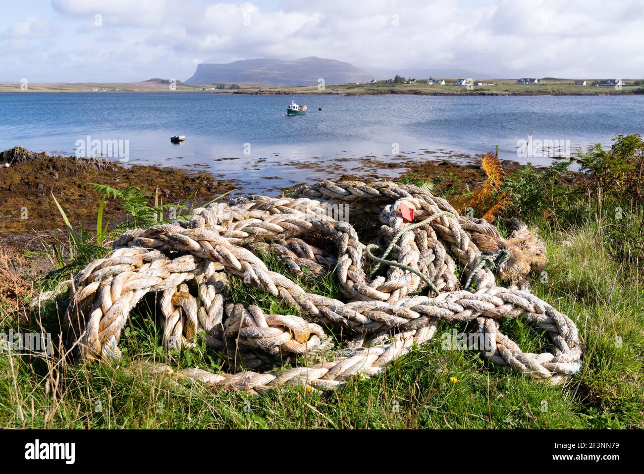 Isle of Mull, Scotland - Ardfenaig beach and shore Stock Photo - Alamy