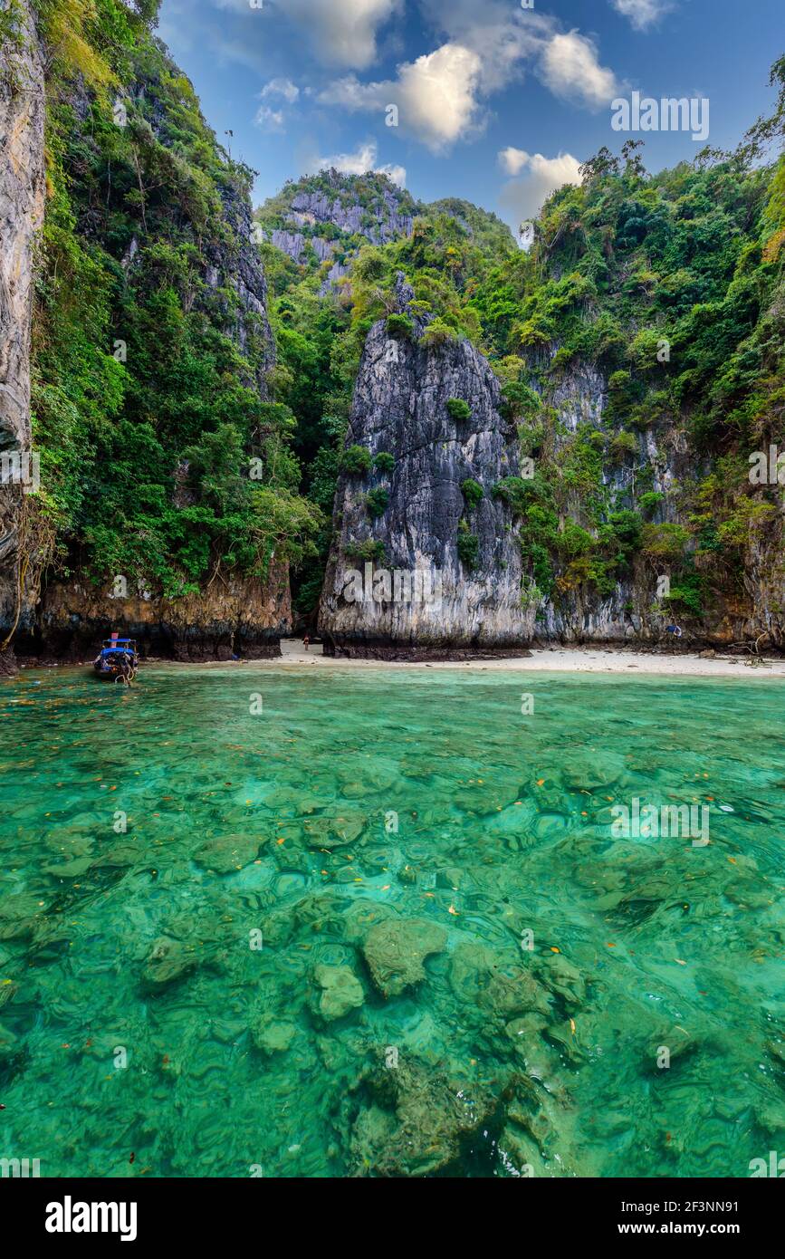 The small Monkey beach in paradise Bay - about 5 minutes boat ride from ...