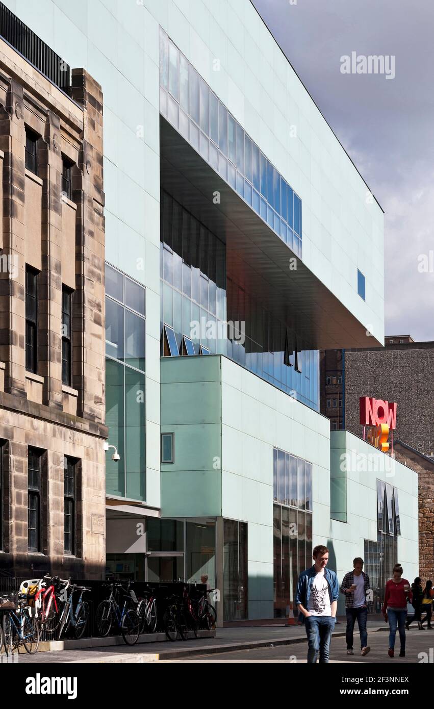 The Reid Building, Glasgow School of Art. A large moden extension ...
