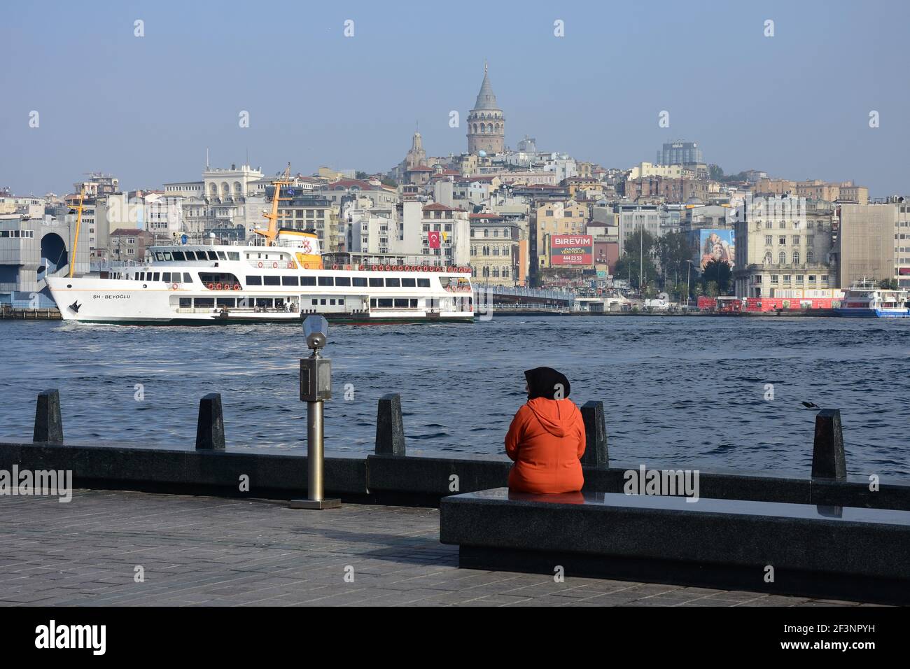 Daily life in Istanbul Stock Photo - Alamy