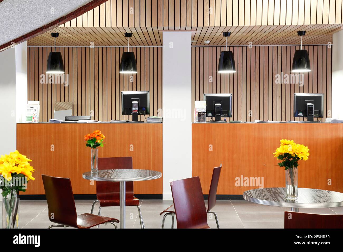 Richmond Building, University of Bristol Phase 1, Students Union and ...
