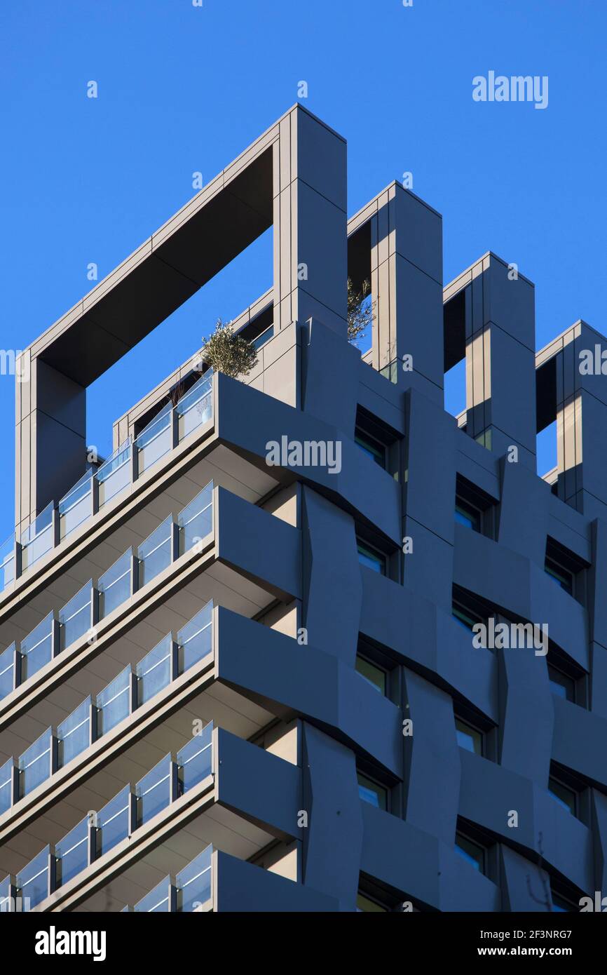 Triton Tower, Regents Place, Euston Road. A mixed use development with ...