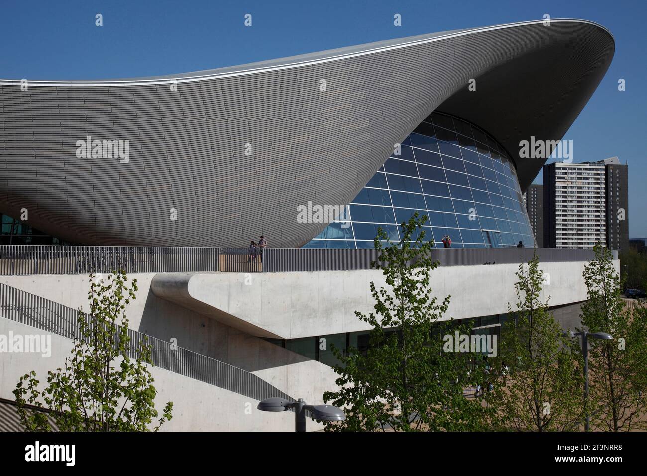Swooping concrete roof hi-res stock photography and images - Alamy