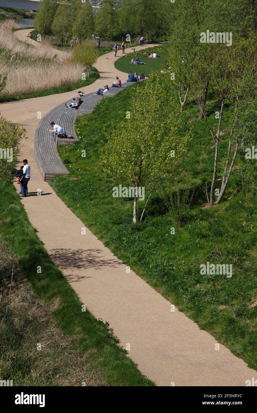 Curving pathways through the park | | Designer: LDA/Hargreaves Stock ...