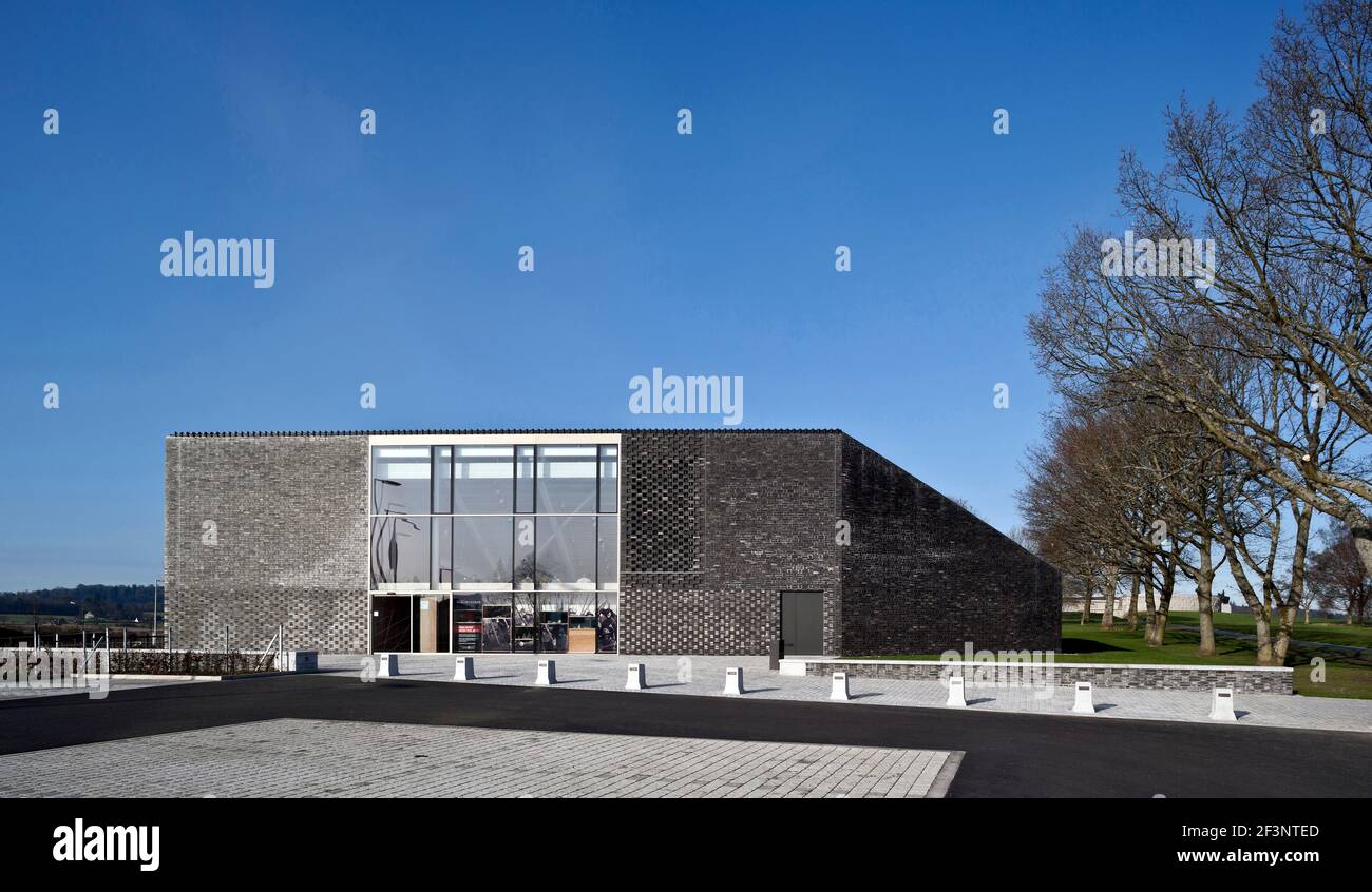 Battle of Bannockburn Visitors Centre, Stirling. A square grey building ...