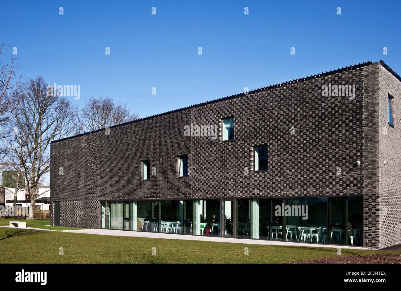 Battle of Bannockburn Visitors Centre, Stirling. The exterior of the ...