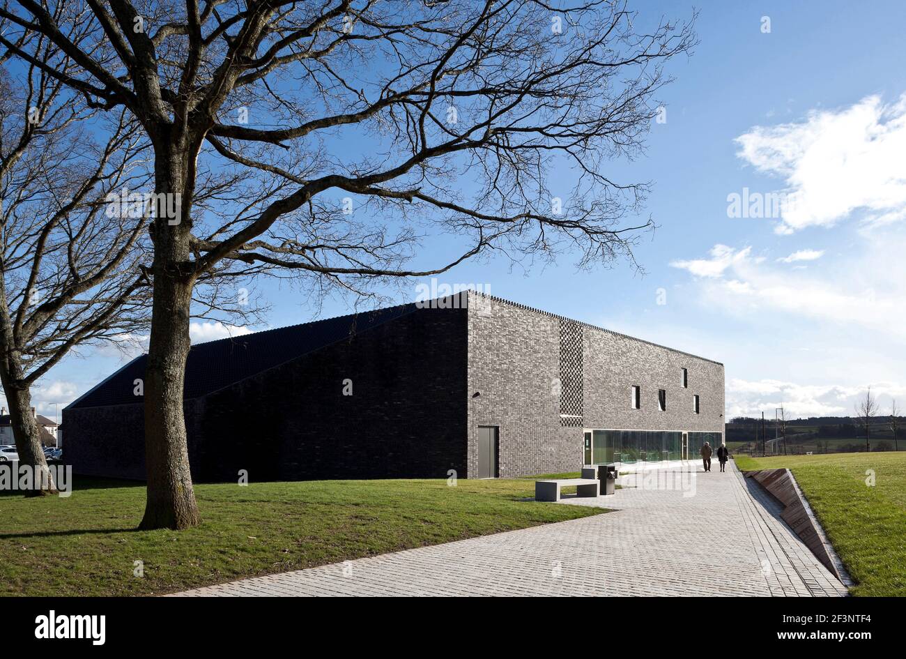 Battle of Bannockburn Visitors Centre, Stirling. A square grey building ...