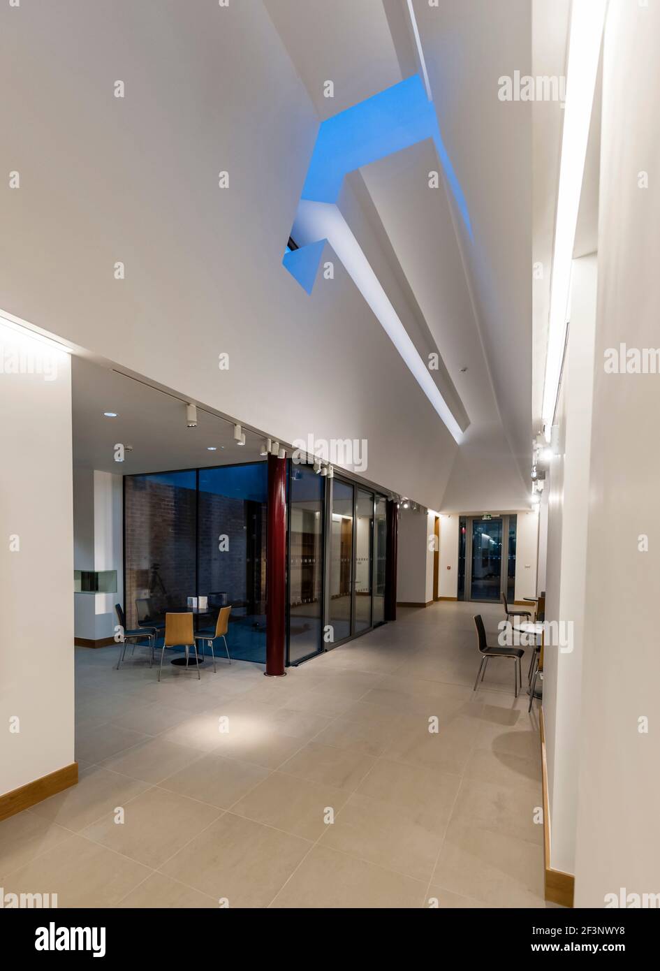 Main atrium and courtyard of the Kingston Quaker Centre Stock Photo - Alamy