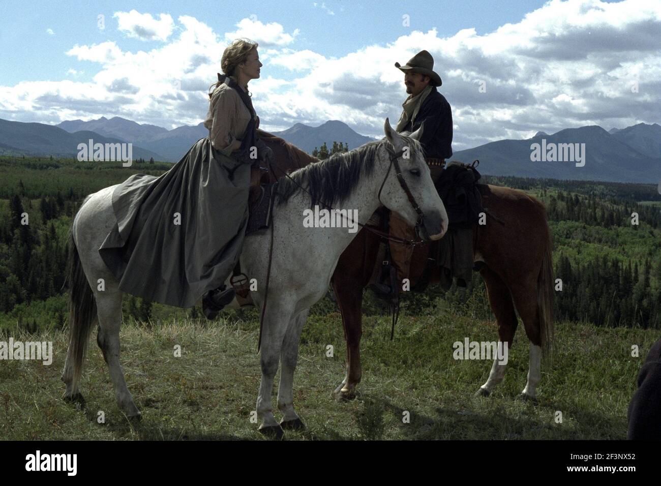 Open Range Year: 2003 USA Director: Kevin Costner Annette Bening, Kevin ... Open Range Year: 2003 USA Director: Kevin Costner Annette Bening, Kevin ...