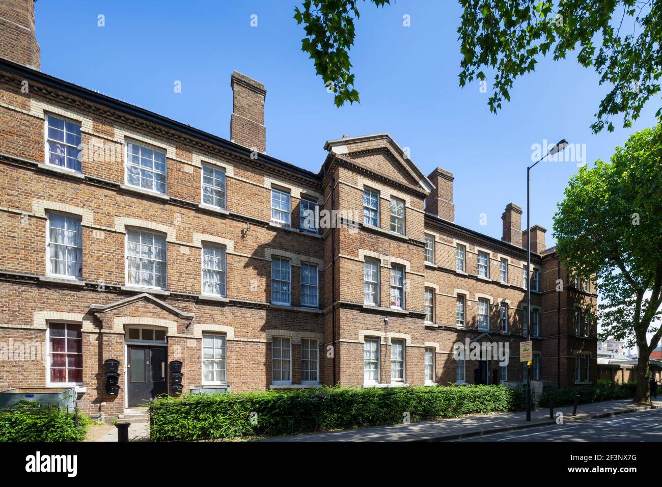 London social housing hi-res stock photography and images - Alamy