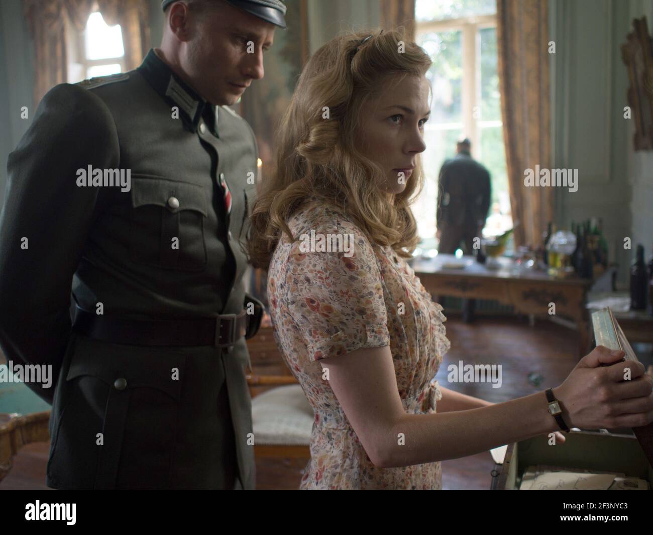 Suite Française Year : 2014 GB / France / Canada Director : Saul Dibb ...