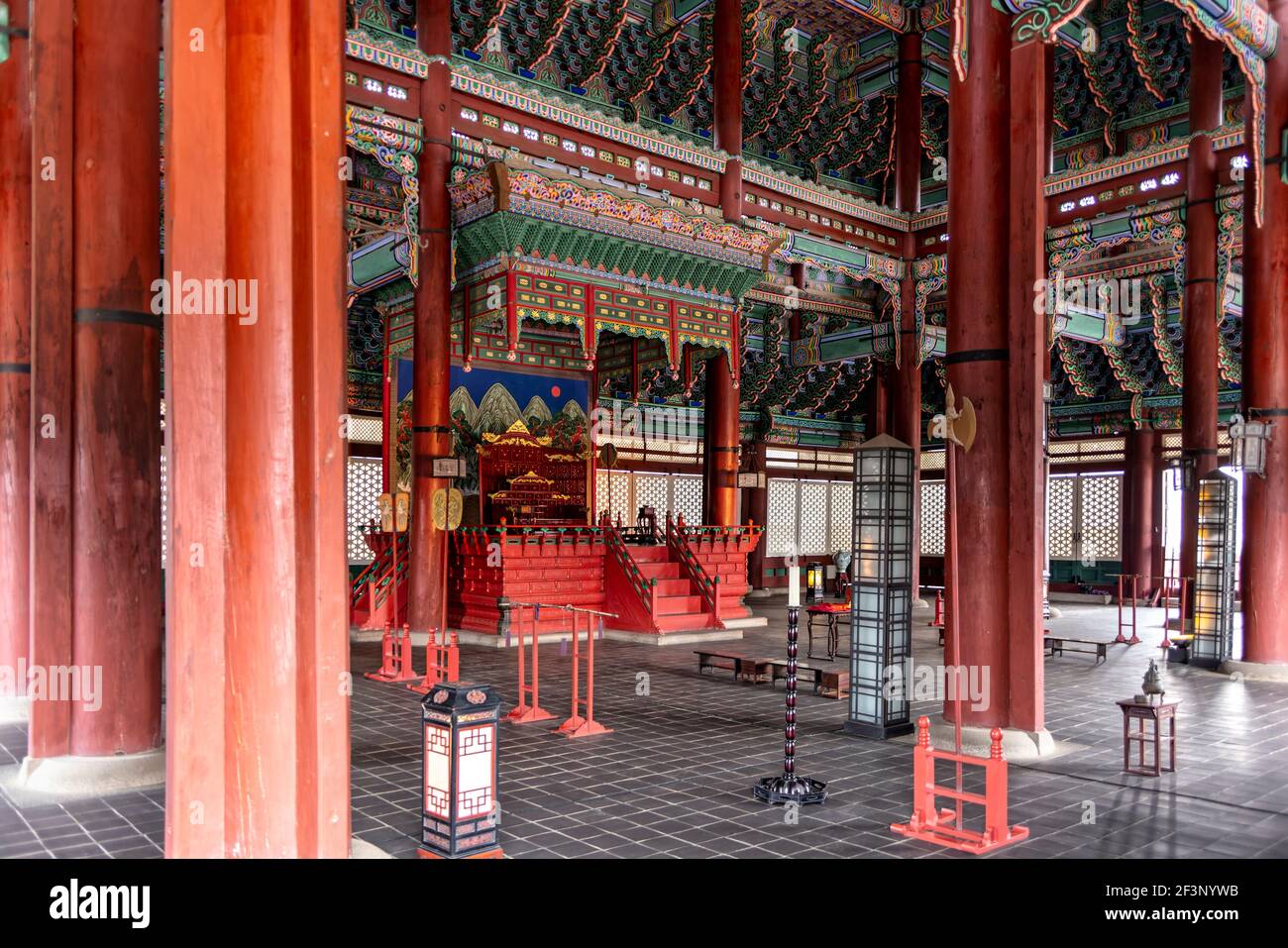 Seoul, South Korea. 31th May, 2017. Geunjeongjeon, the throne room at ...