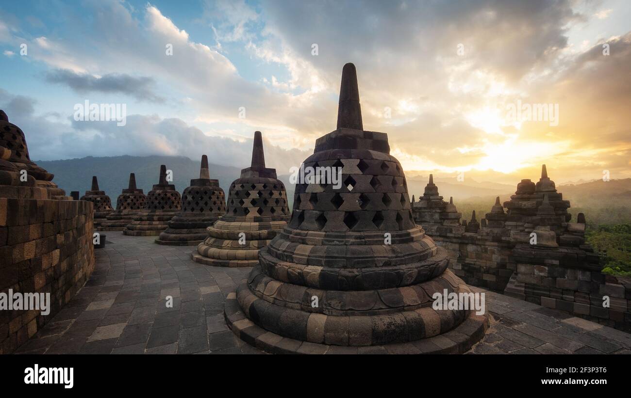 Ancient ruins of Borobudur, a 9th-century Mahayana Buddhist temple in ...