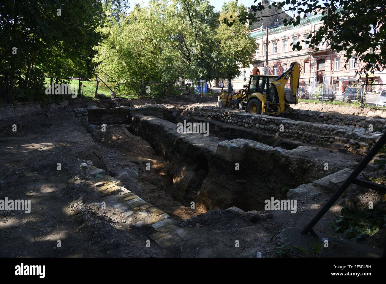 Basement excavation hi-res stock photography and images - Alamy