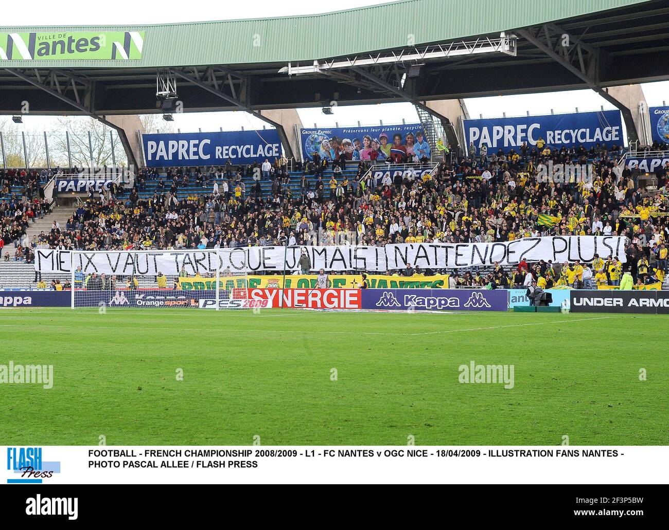 Nice ogc fans hi-res stock photography and images - Alamy