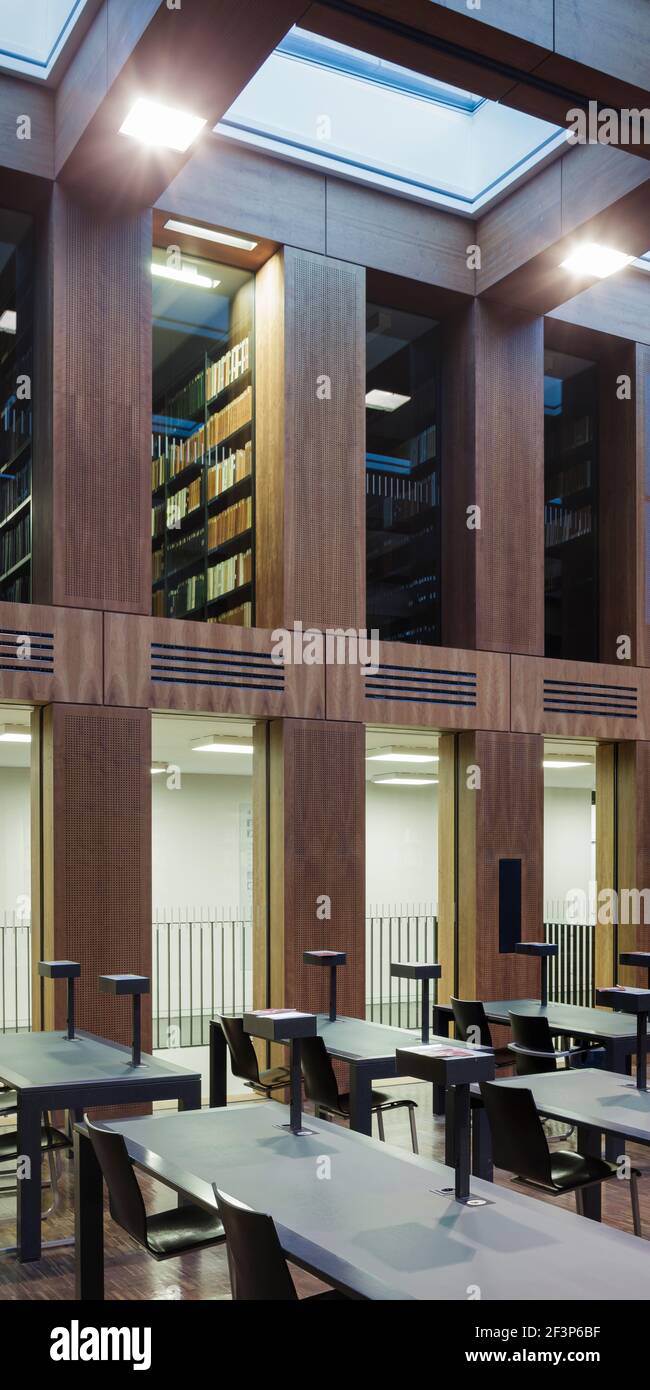 Jacob-und-Wilhelm-Grimm-Zentrum, Berlin, Germany, by Max Dudler Stock ...