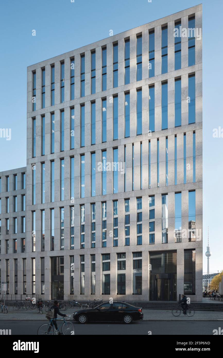 Jacob-und-Wilhelm-Grimm-Zentrum, Berlin, Germany, by Max Dudler Stock ...