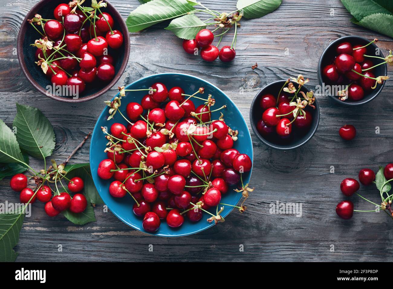 Cherry cherries fruit bowl hi-res stock photography and images - Alamy