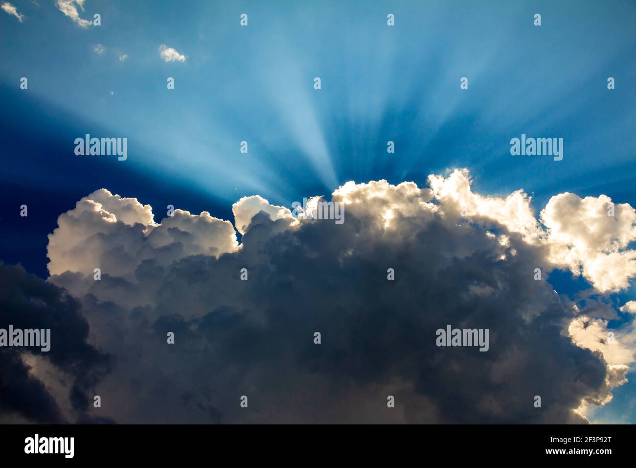 Sky ray of light beam hi-res stock photography and images - Alamy