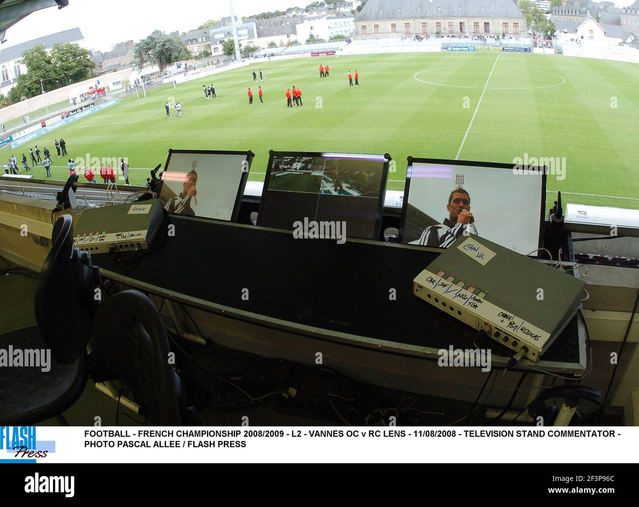 The oc tv hi-res stock photography and images - Alamy