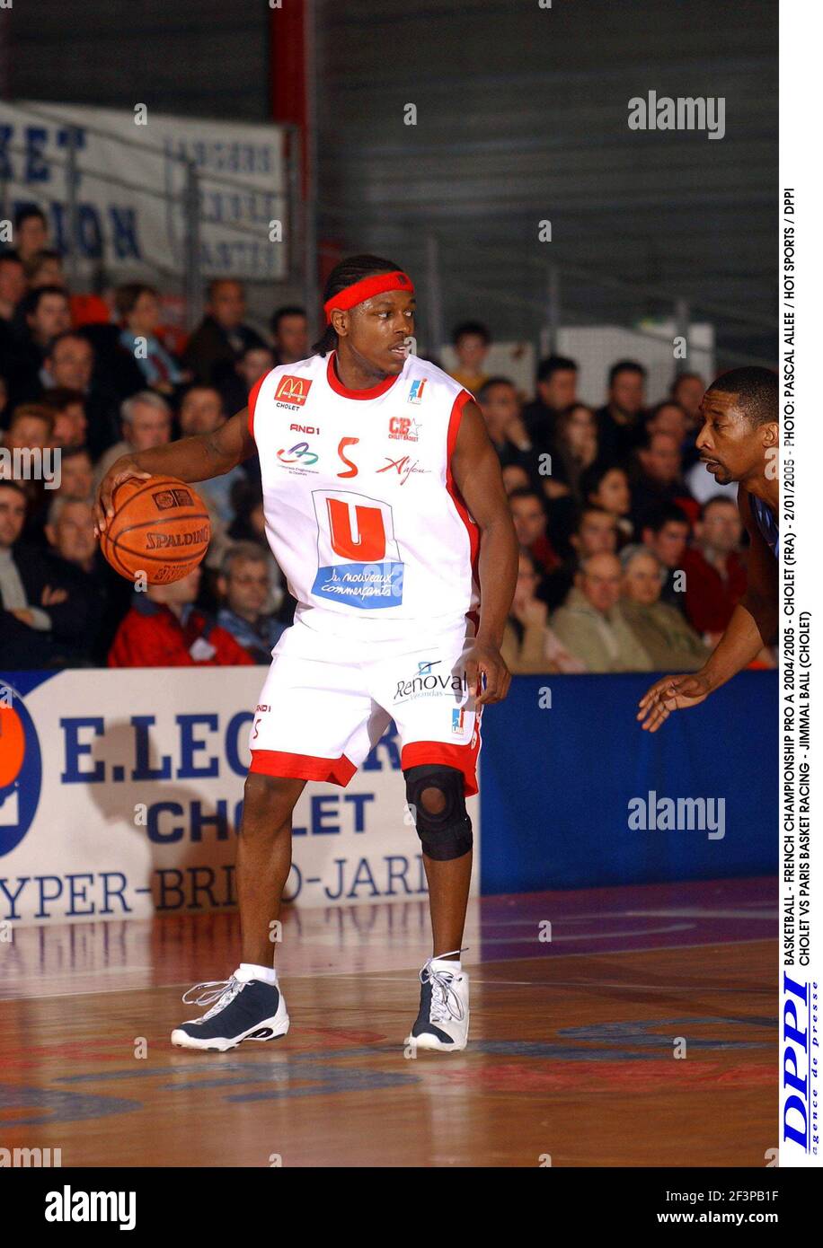 Paris basket racing hi-res stock photography and images - Alamy