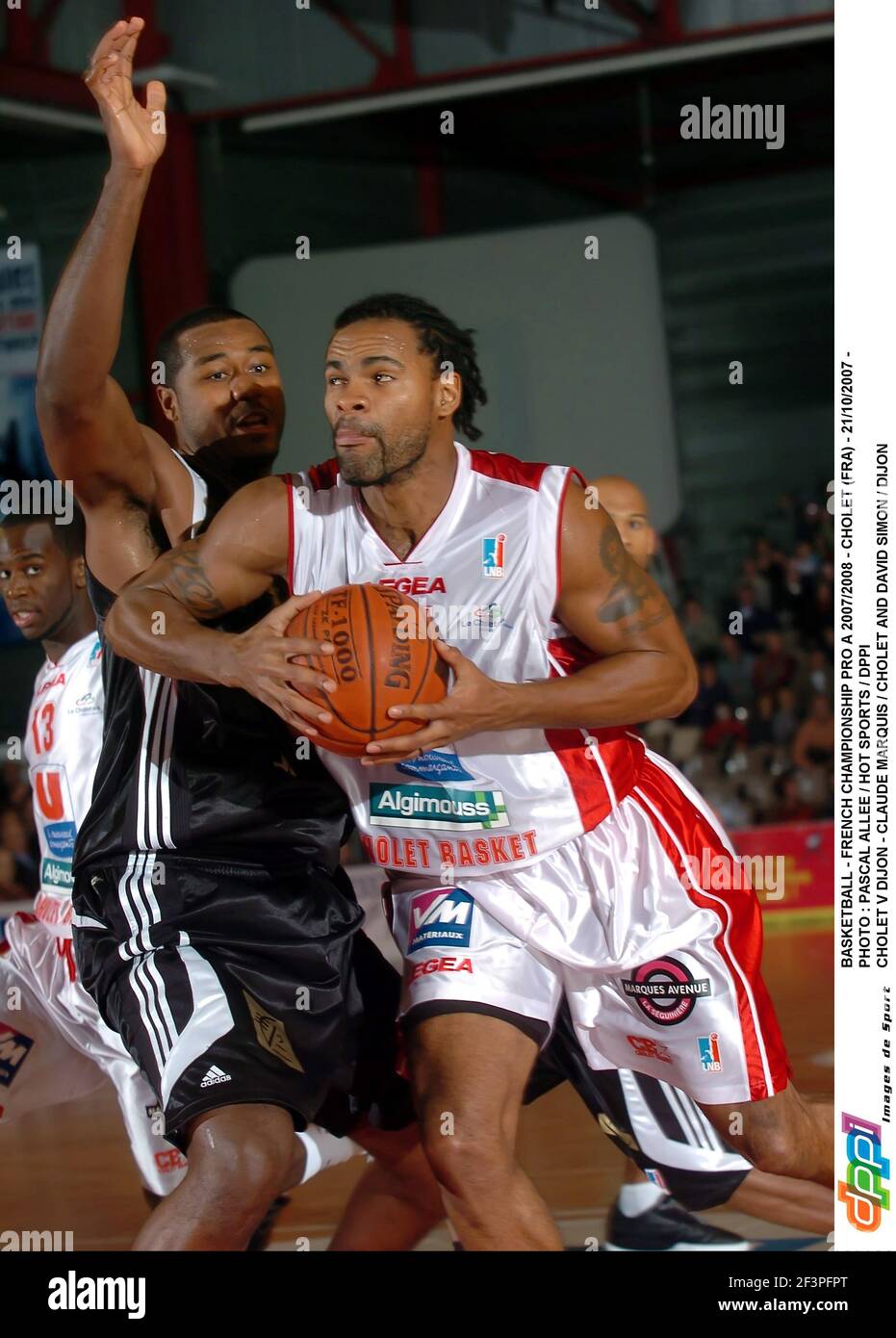 David simon basketball hi-res stock photography and images - Alamy