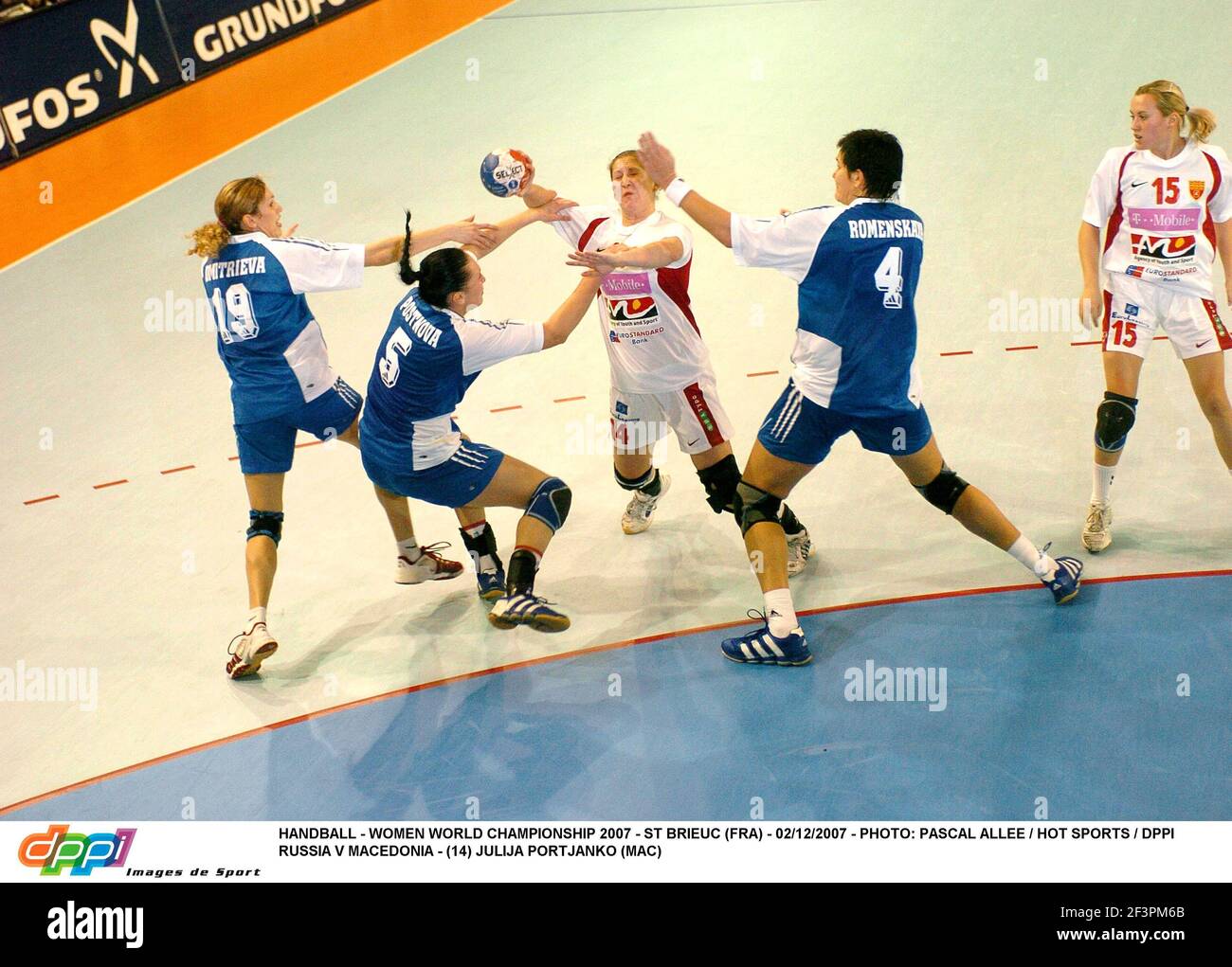 Russia v macedoine hi-res stock photography and images - Alamy