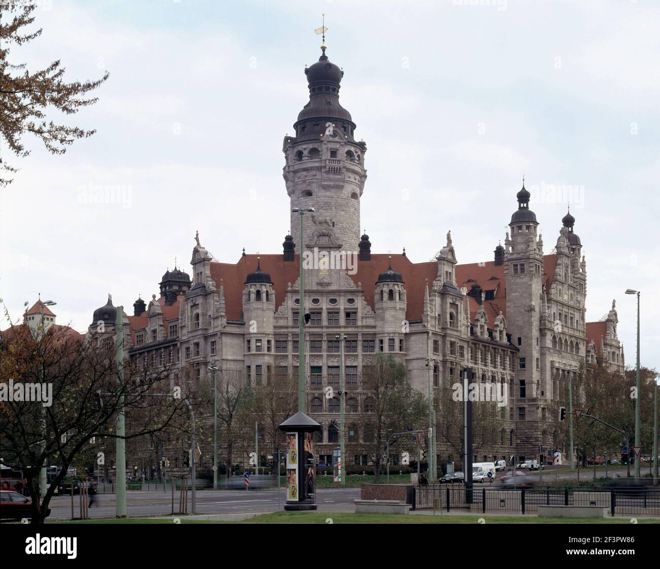 Neues rathaus neues rathaus in leipzig hi-res stock photography and ...