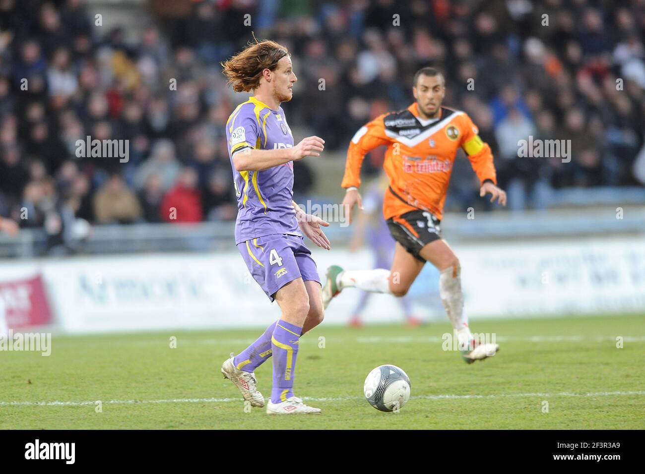FOOTBALL - FRENCH CHAMPIONSHIP 2009/2010 - L1 - FC LORIENT v TOULOUSE ...