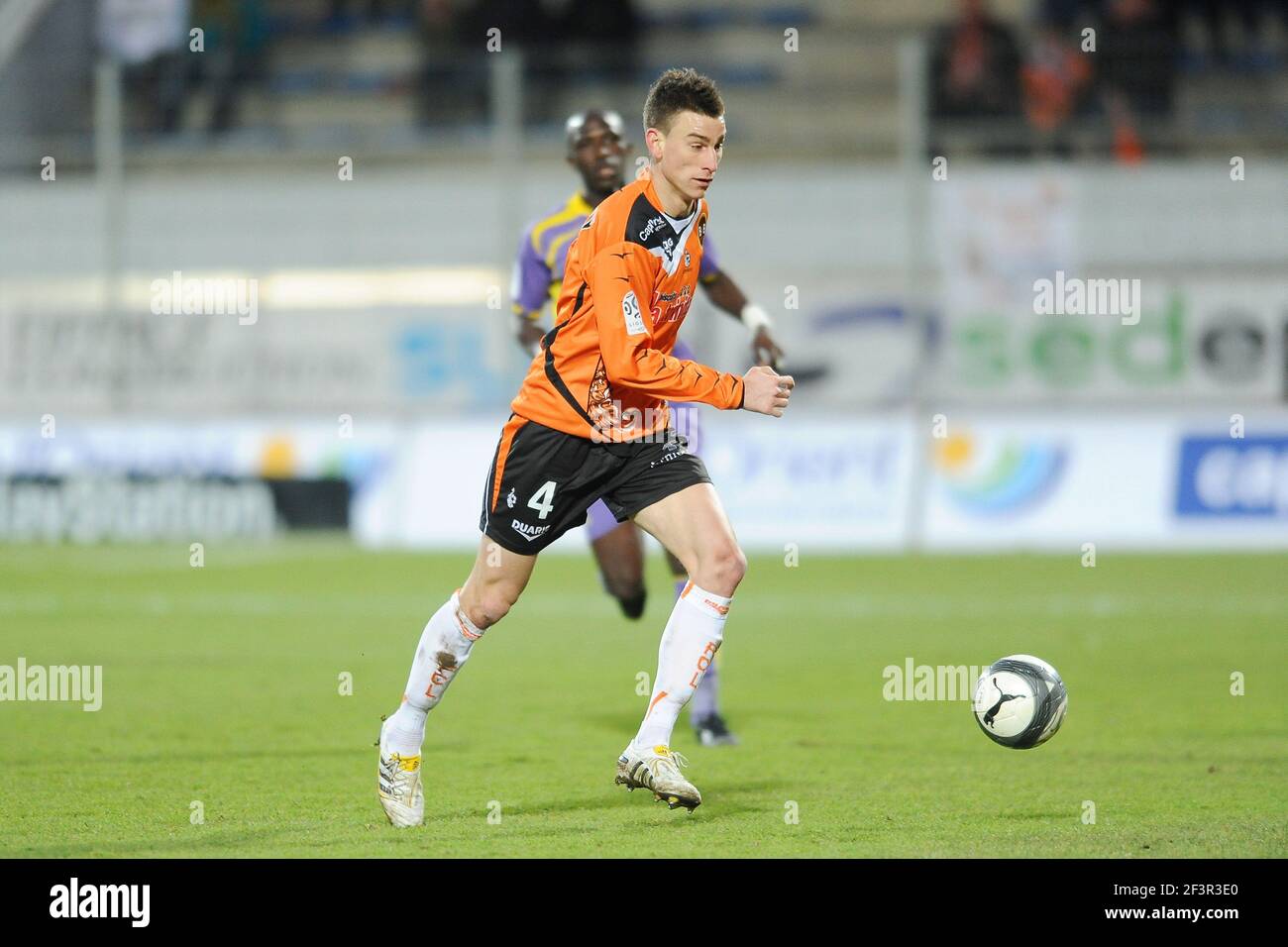 FOOTBALL - FRENCH CHAMPIONSHIP 2009/2010 - L1 - FC LORIENT v TOULOUSE ...