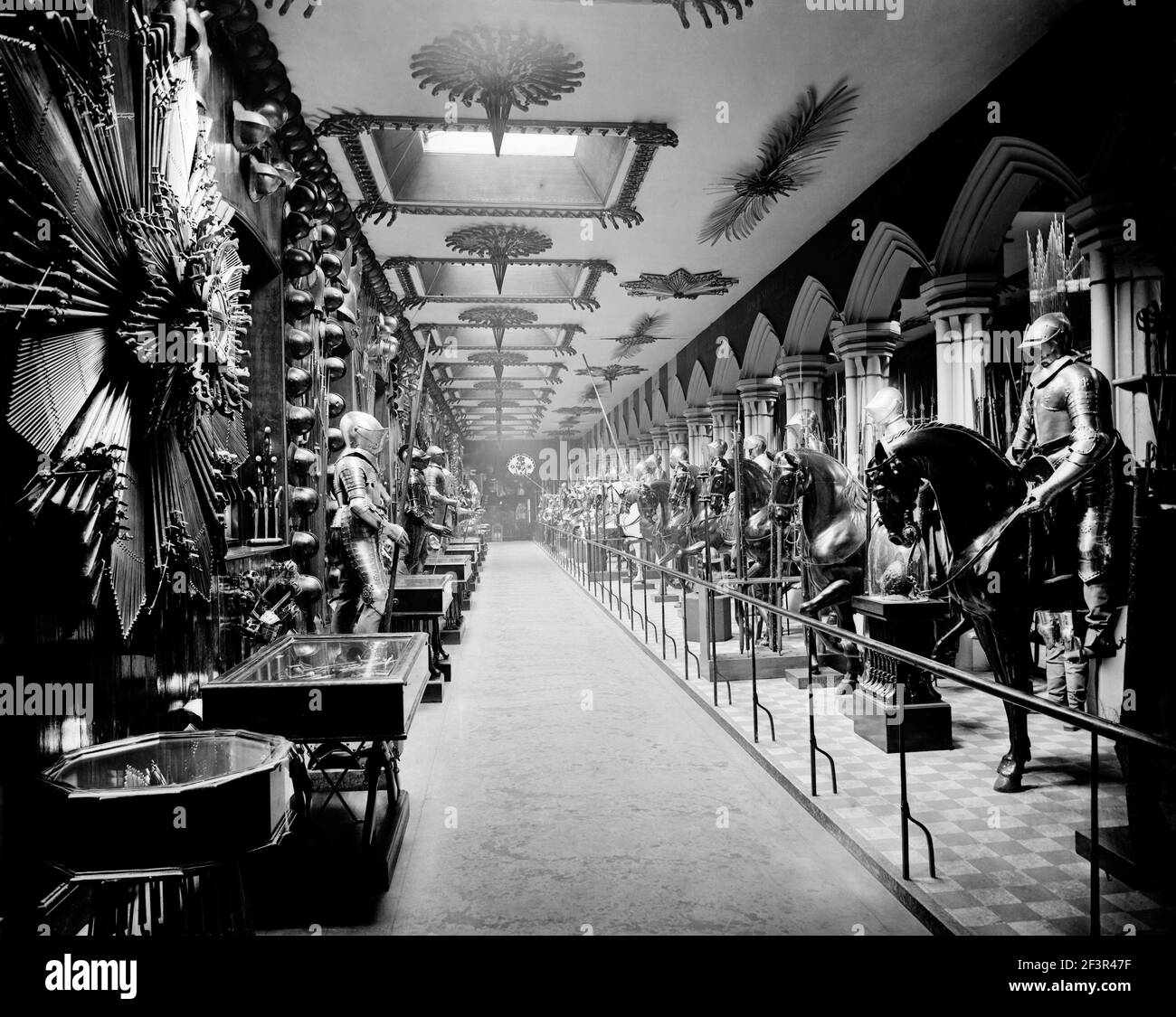Tower of London, Stepney, London. An interior view of the Horse Armoury ...