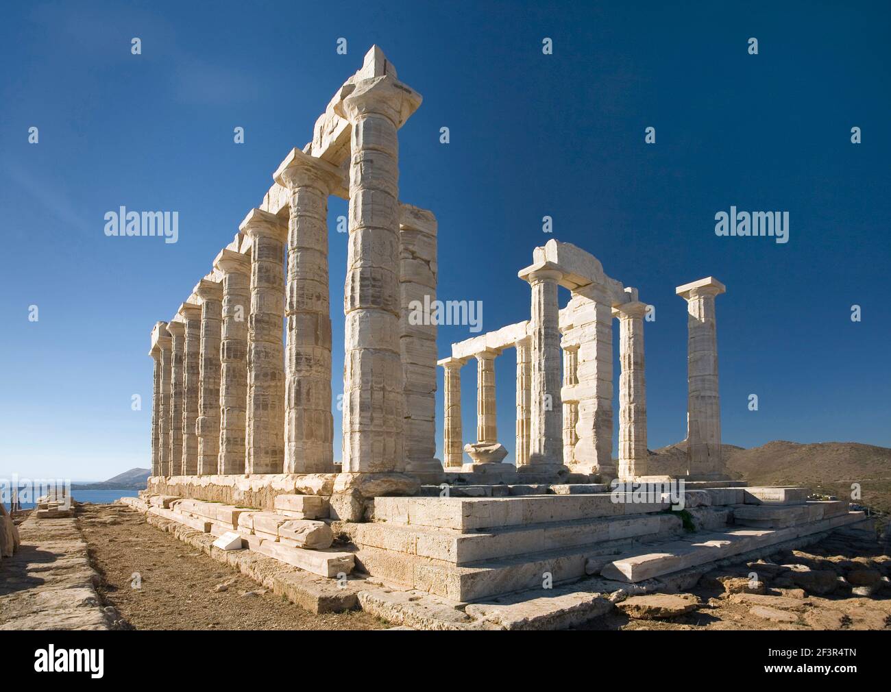 Dorischer tempel hi-res stock photography and images - Alamy