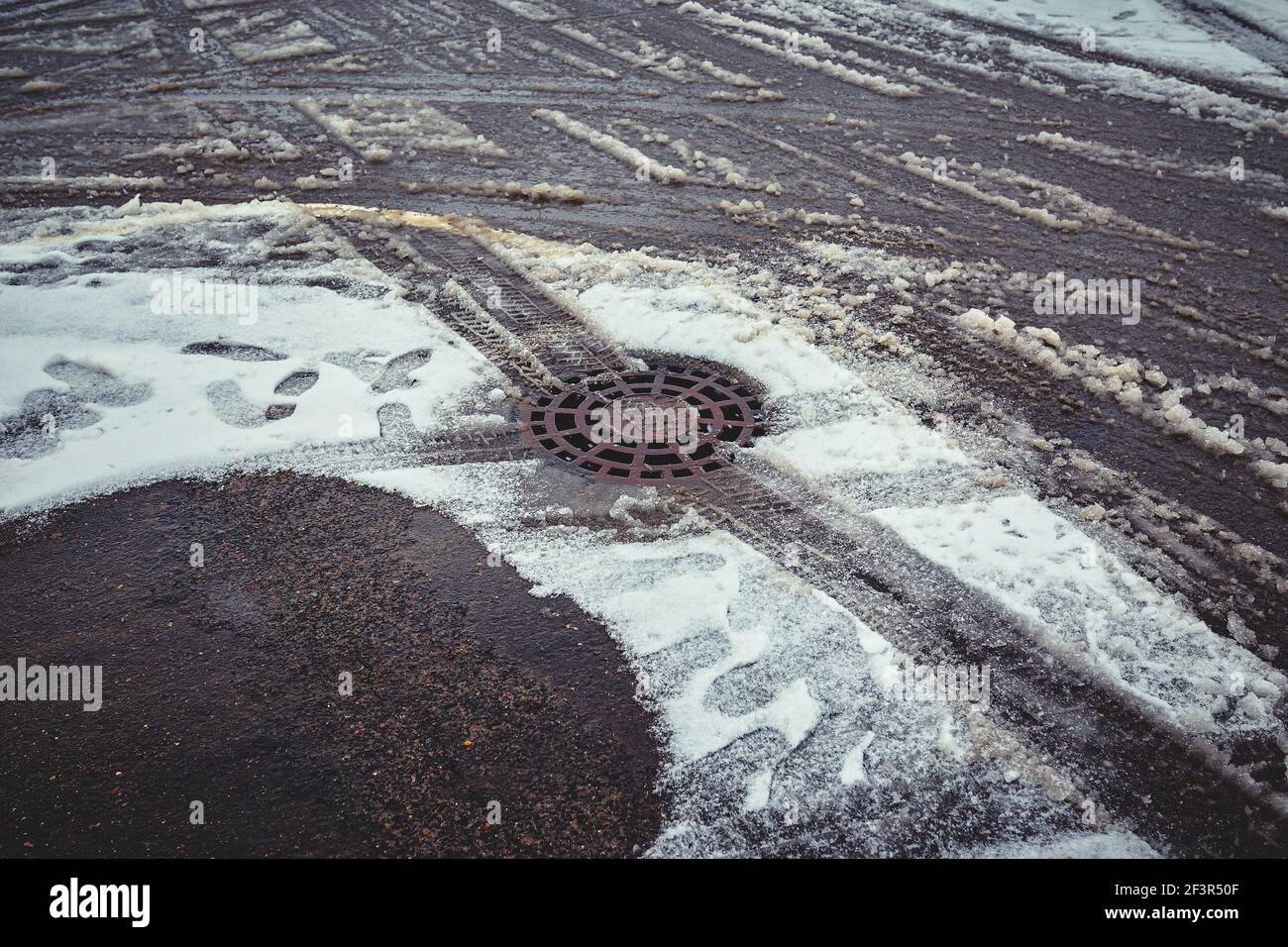 Tarmac melt hi-res stock photography and images - Alamy