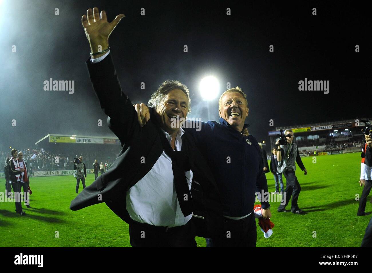 FOOTBALL - FRENCH CHAMPIONSHIP 2009/2010 - L2 - STADE BRESTOIS v FC ...