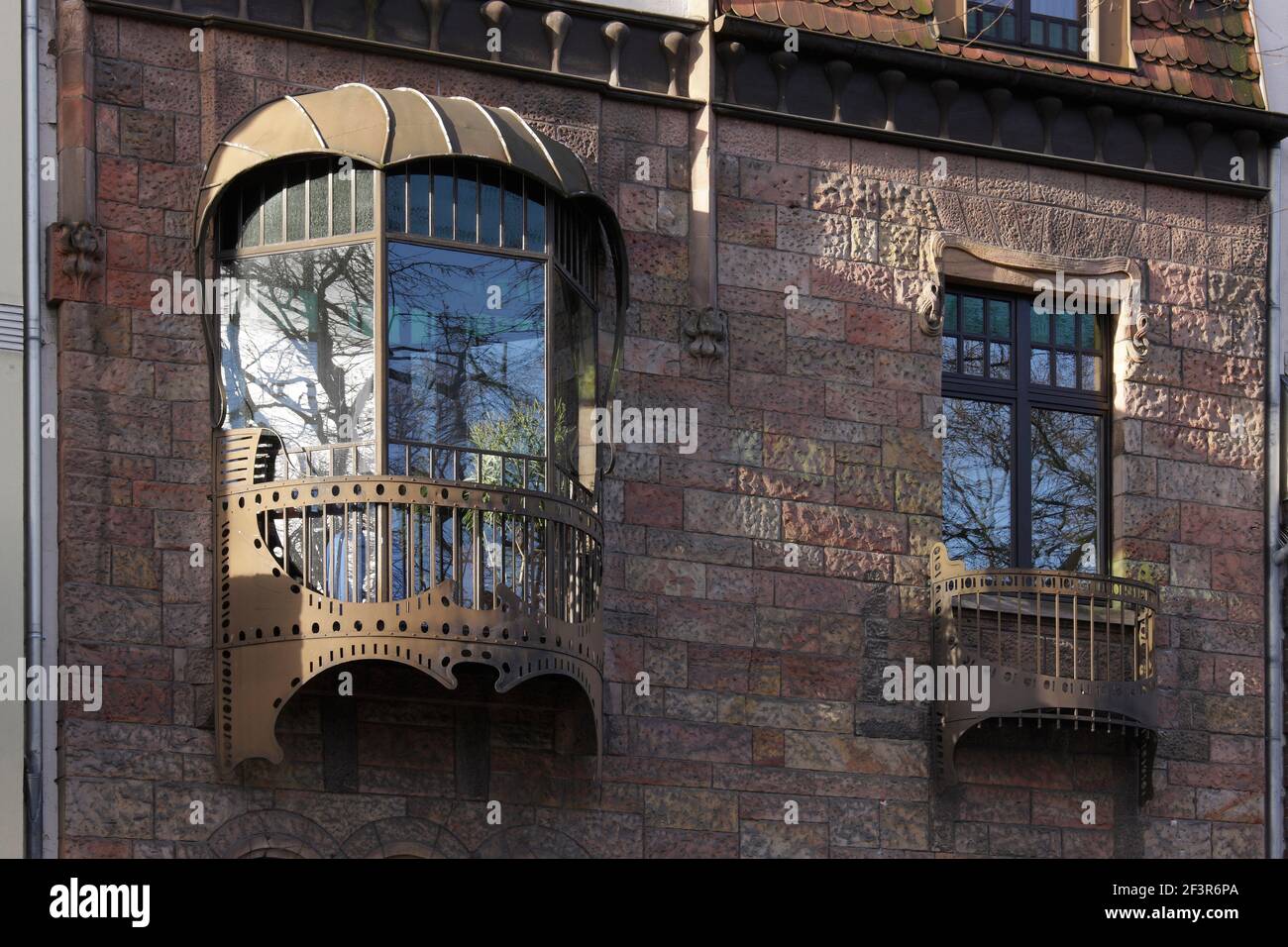 Architectural detail bay window in hi-res stock photography and images ...