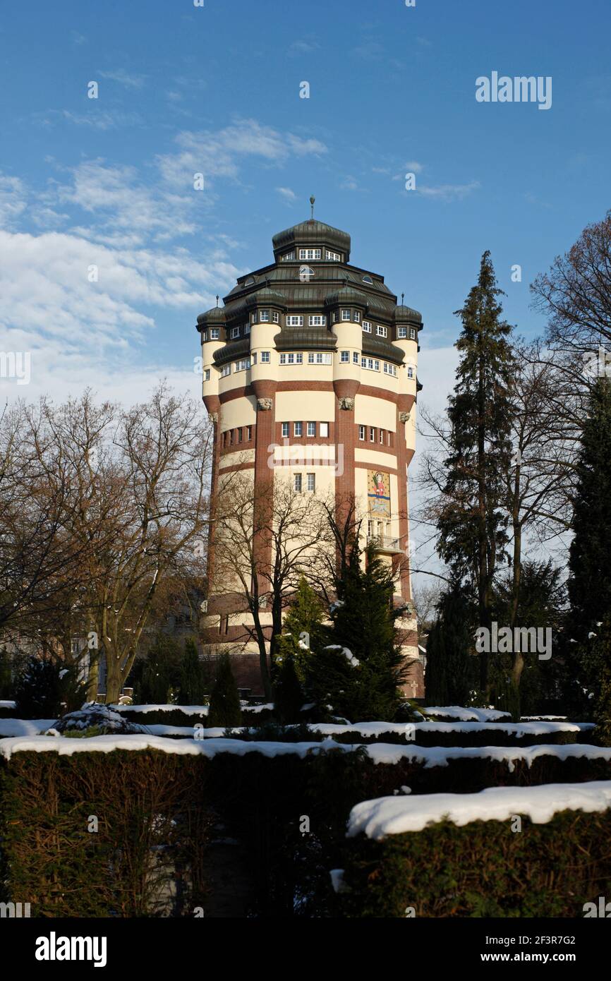 Art nouveau style water hi-res stock photography and images - Alamy