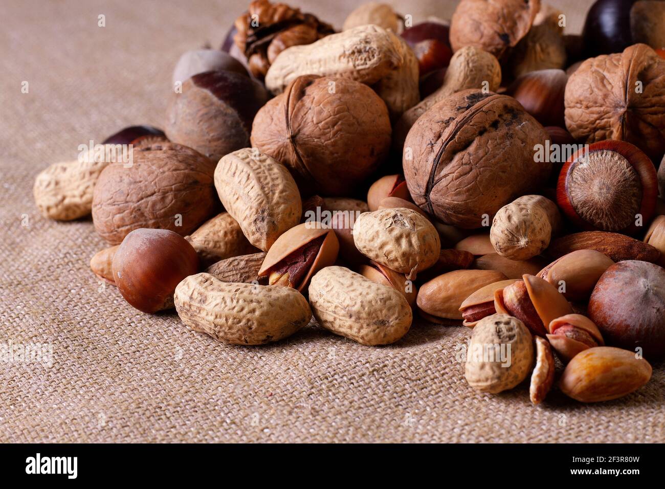 Mix Nuts Walnuts High Resolution Stock Photography and Images - Alamy