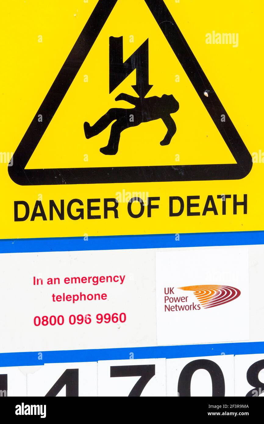 Electricity substation warning sign hi-res stock photography and images ...