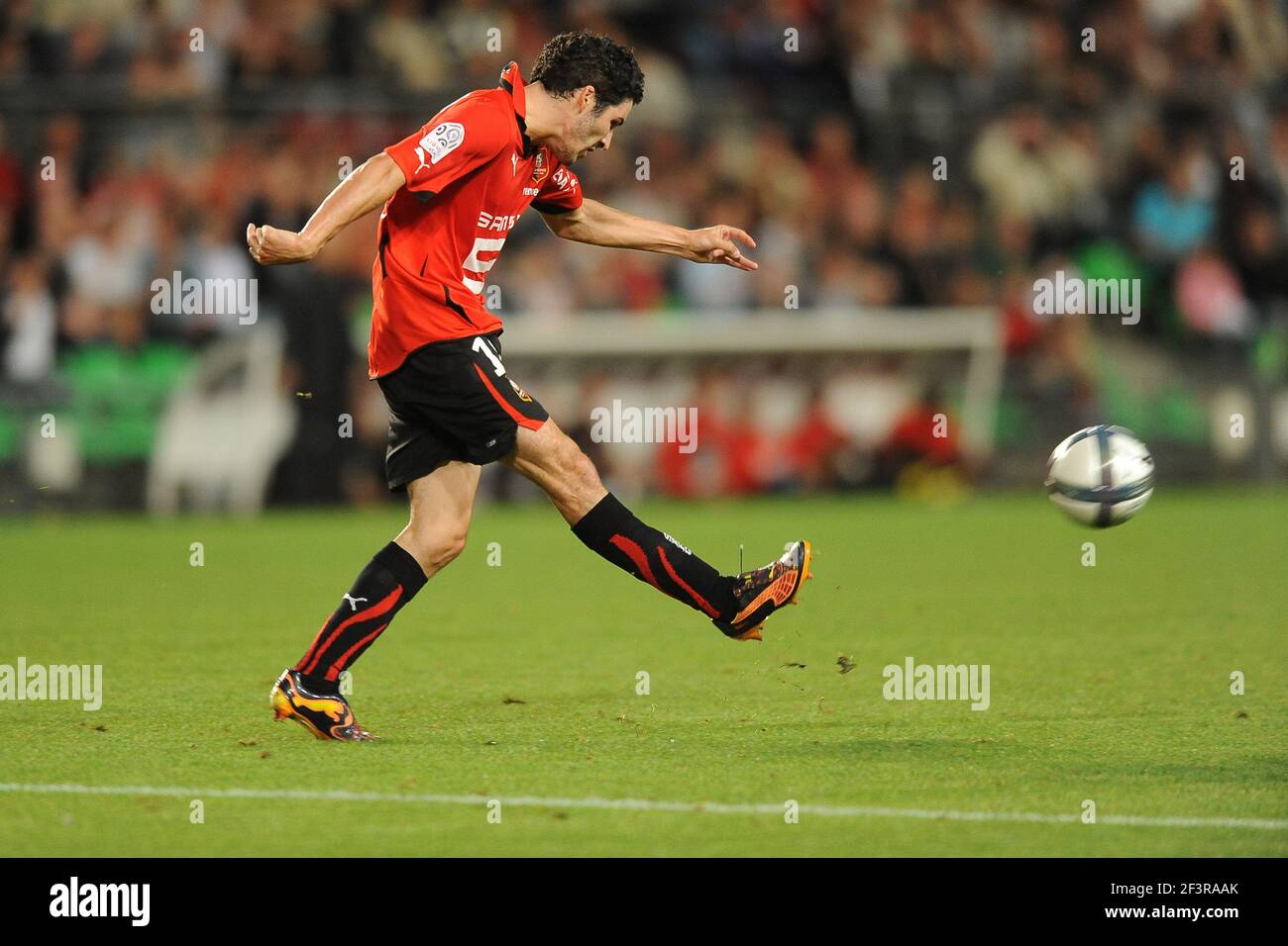 FOOTBALL - FRENCH CHAMPIONSHIP 2010/2011 - L1 - STADE RENNAIS v LILLE ...