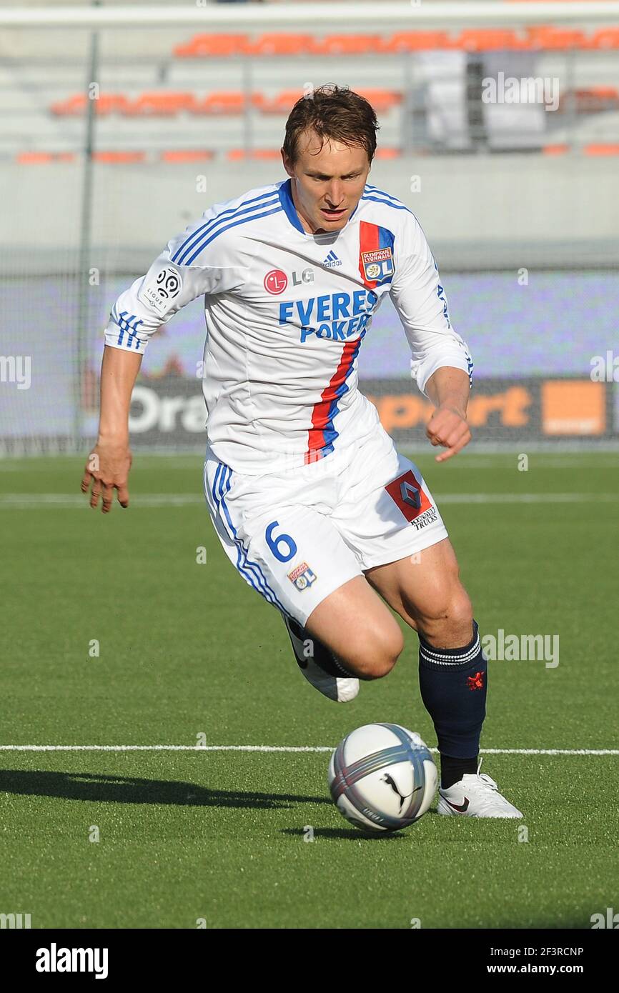 FOOTBALL - FRENCH CHAMPIONSHIP 2010/2011 - L1 - FC LORIENT v OLYMPIQUE ...