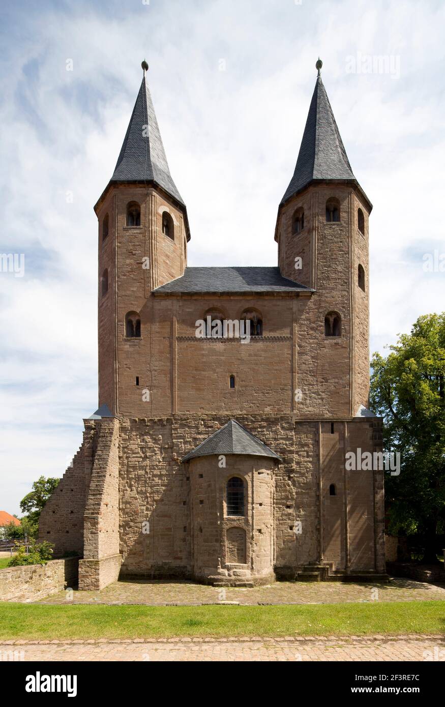 Romanesque monastic church hi-res stock photography and images - Alamy
