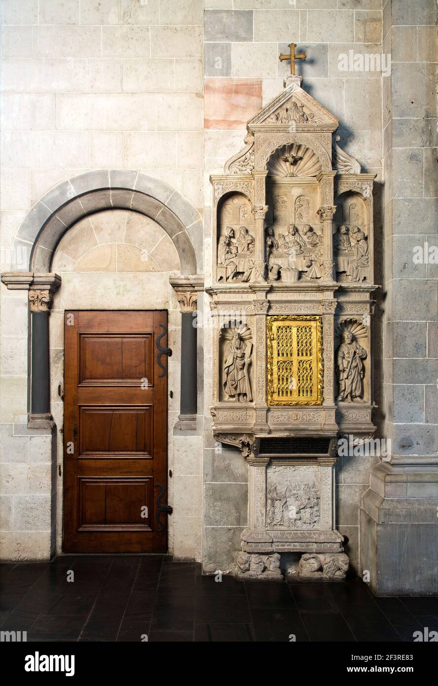 Romanesque church tabernacle, Cologne, Germany Stock Photo - Alamy
