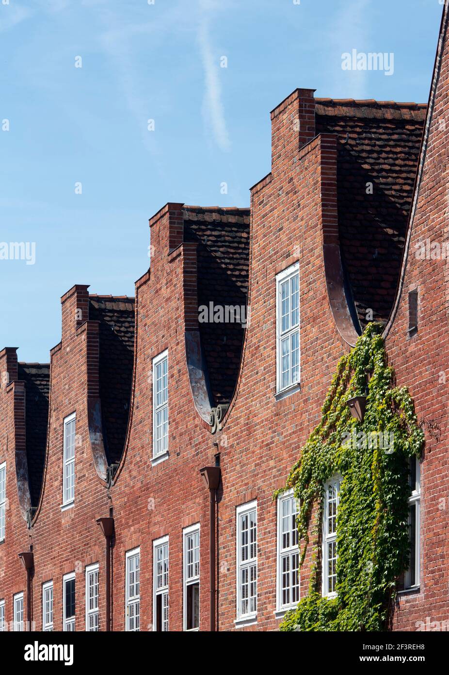 18th century brick hi-res stock photography and images - Alamy