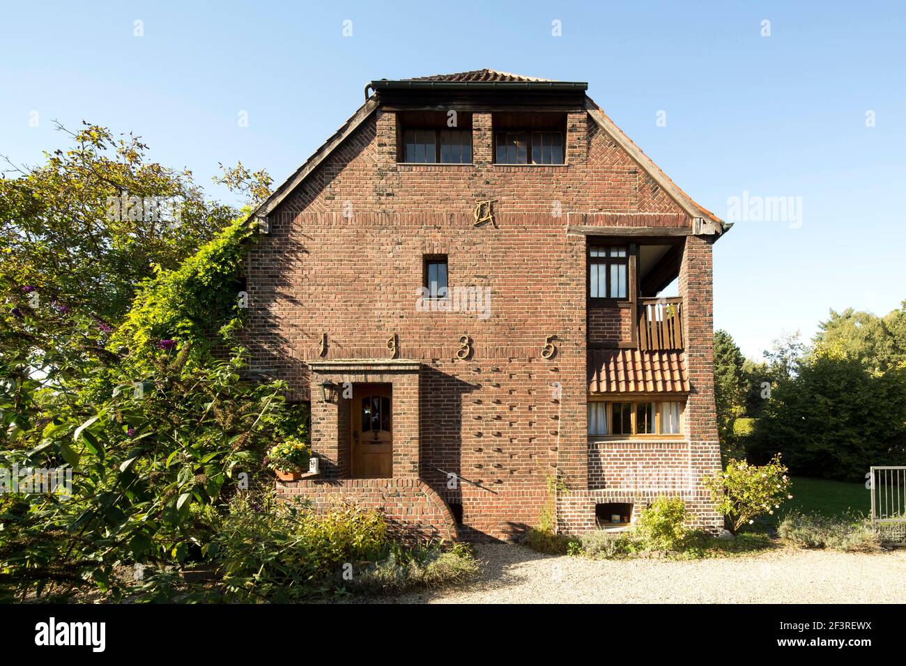 Germany 1930s colour hi-res stock photography and images - Alamy